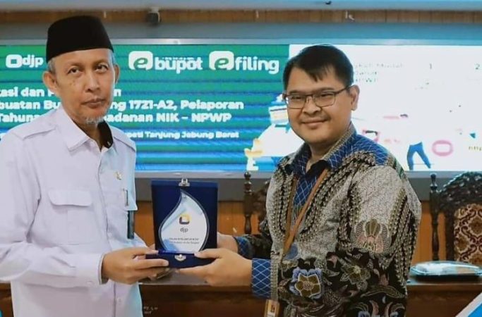 Agus Sanusi Buka Secara Resmi Edukasi dan Penyuluhan Pelaporan SPT Tahunan - Harian Rakyat